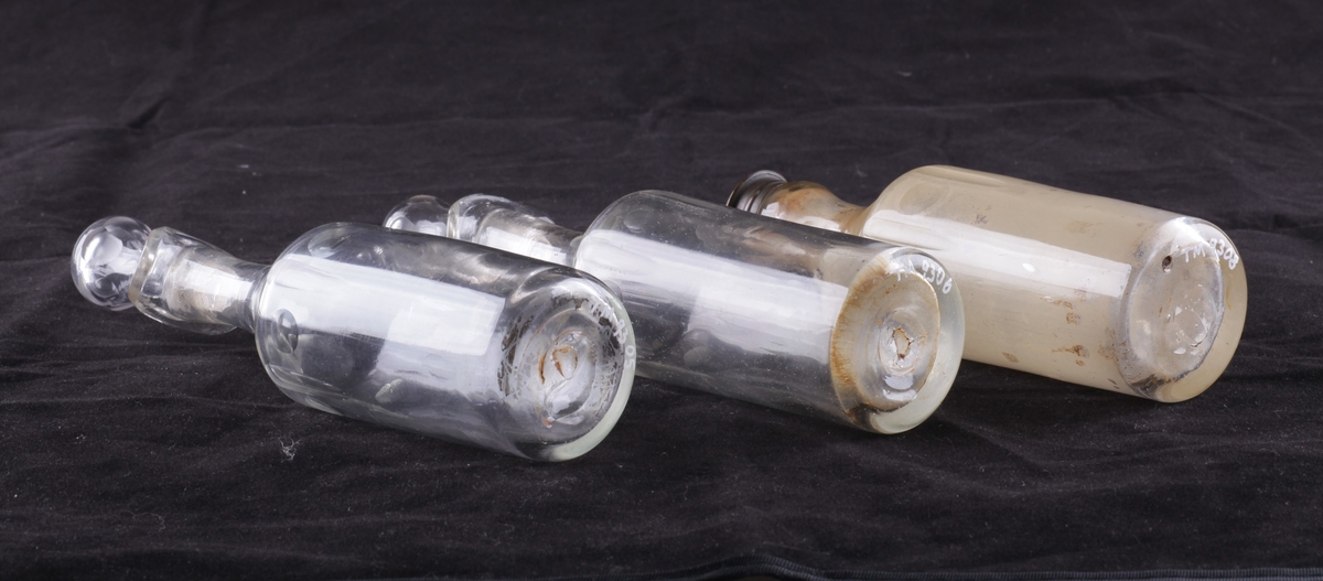 Glass - Mjøsmuseet / DigitaltMuseum