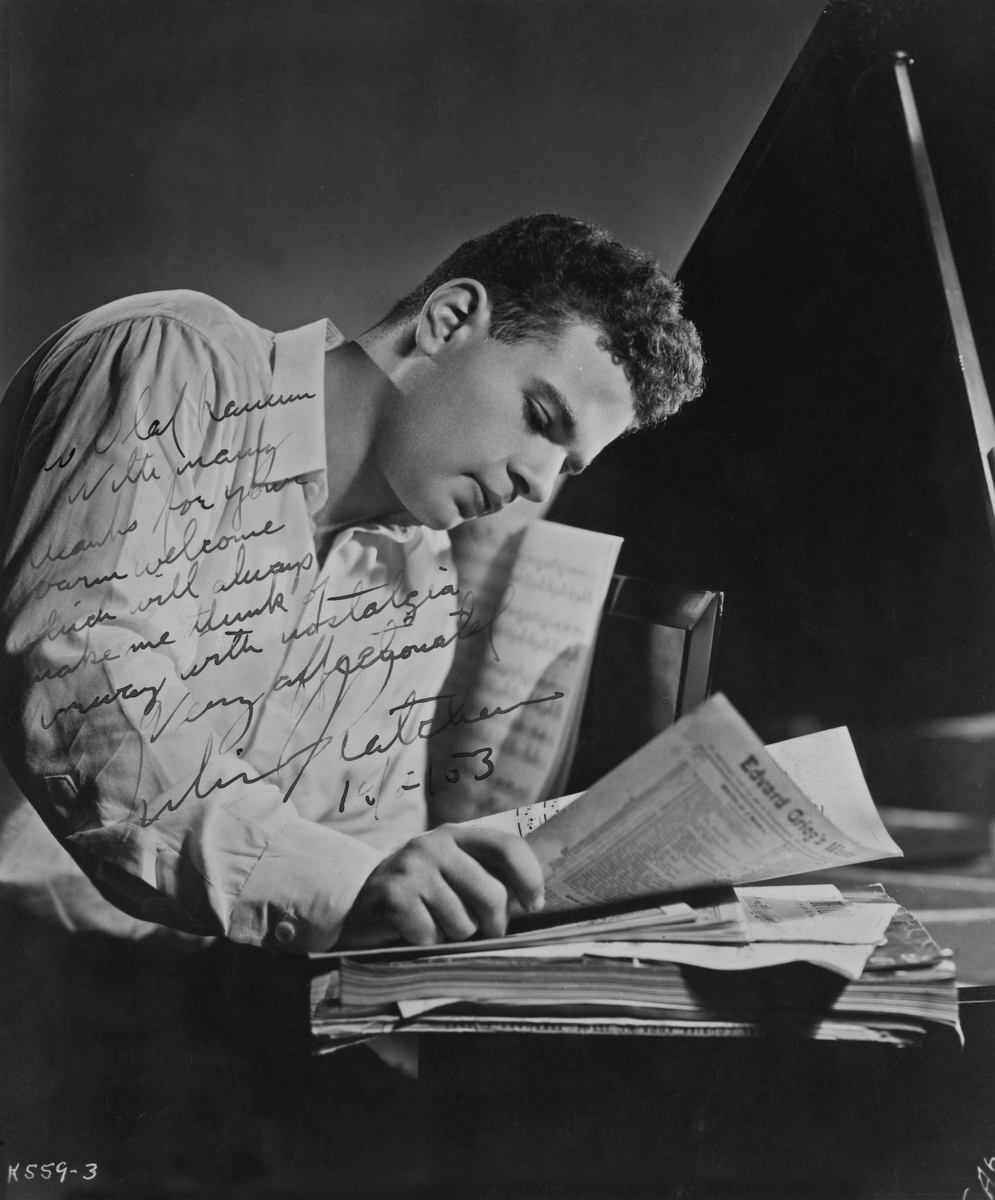 Fra Olaf T. Ranum's "kunstnervegg". Pianist Julius Katchen. - Ringve ...