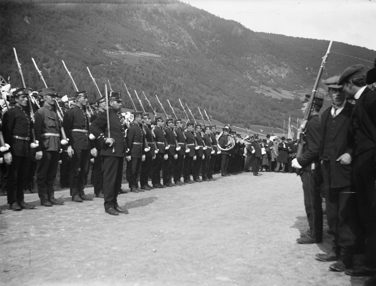 Fra forsvaret, antakelig Conrad Larsen militærtjeneste - Maihaugen ...
