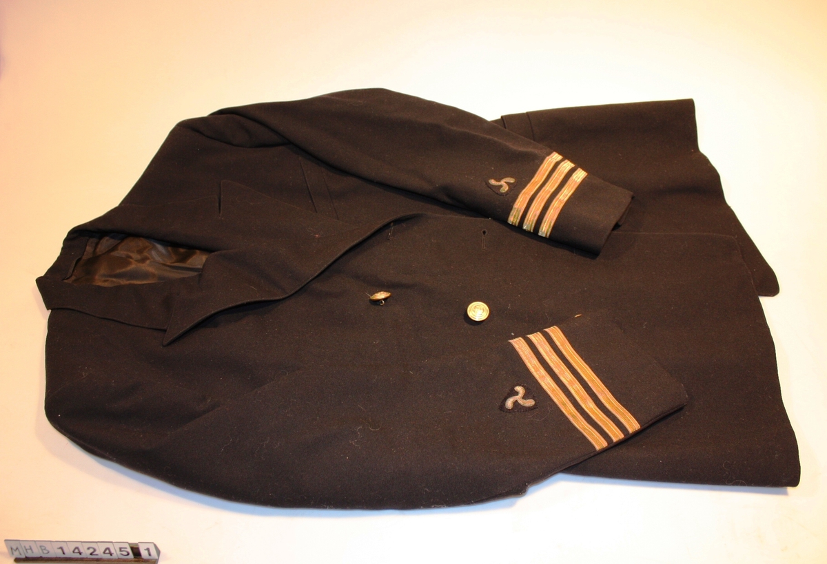 Uniform - Haugalandmuseet / DigitaltMuseum