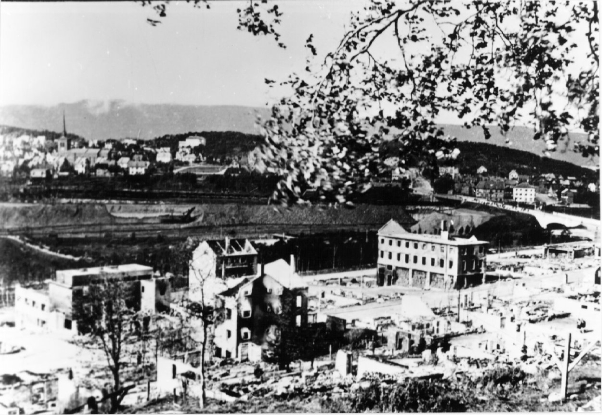 Narvik etter bombing - Nord-Troms Museum / DigitaltMuseum