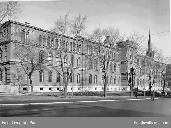 Hedbergska skolan - Sundsvalls museum / DigitaltMuseum